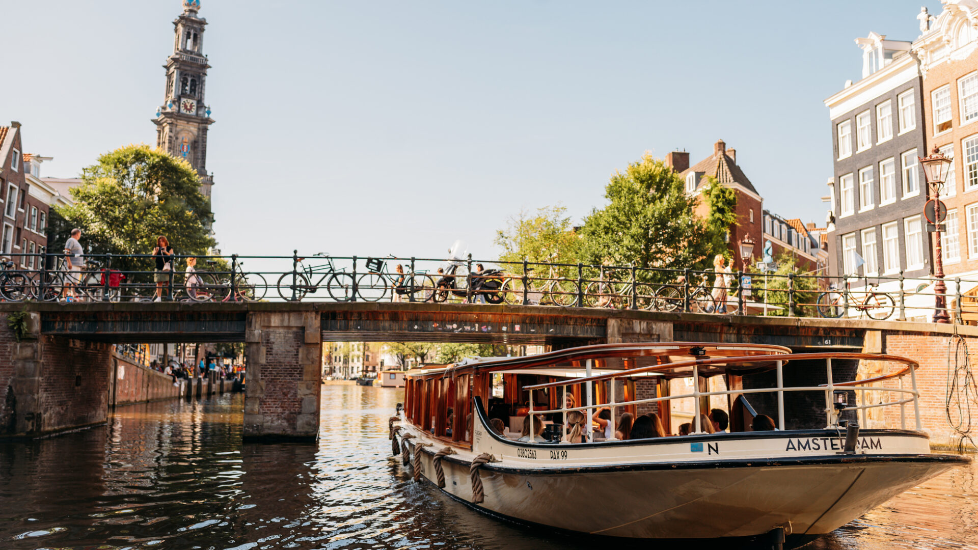 Amsterdam Luxe Rondvaart - Amsterdam Boat Experience