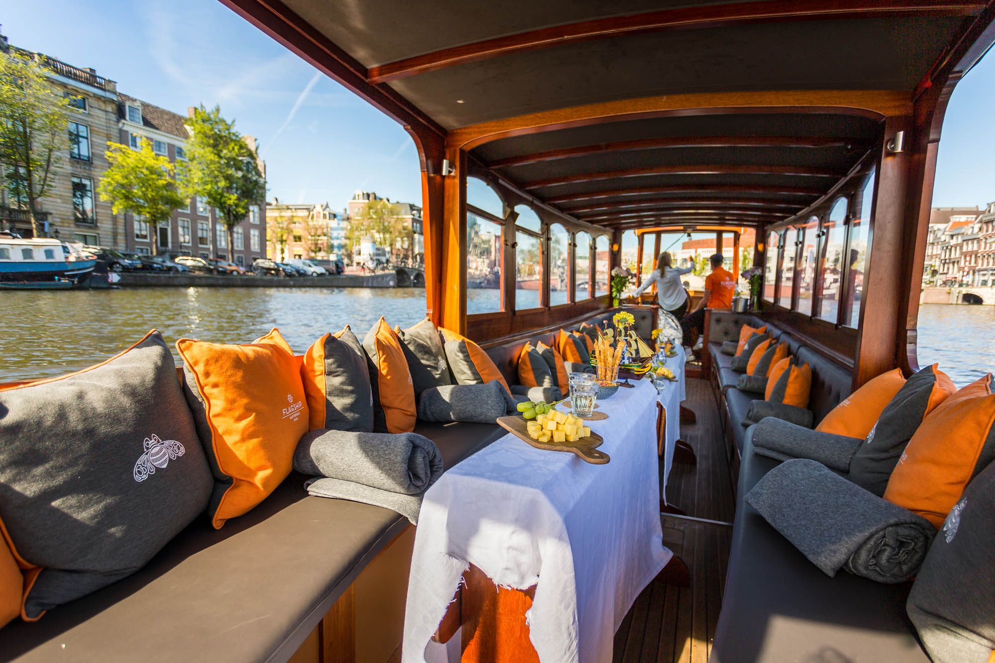 Luxe Salonboot Rondvaart - Amsterdam Boat Experience
